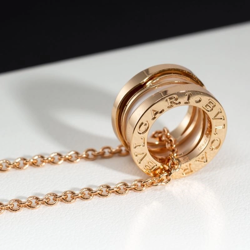 Reasonably priced Bvlgari Necklaces