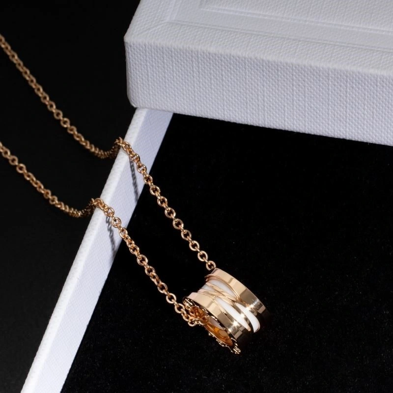 Reasonably priced Bvlgari Necklaces