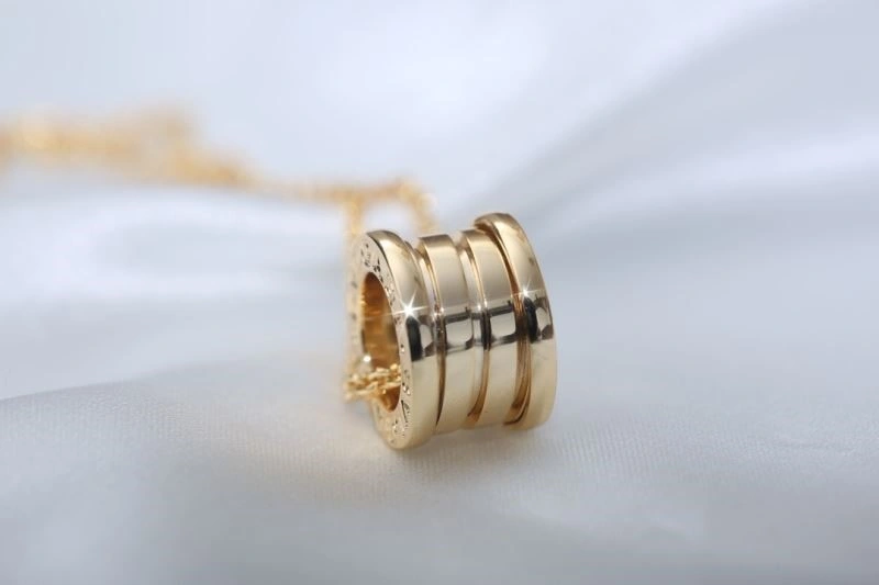 Value-priced Bvlgari Necklaces