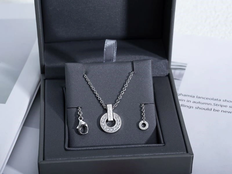 Perfect replica Bvlgari Necklaces