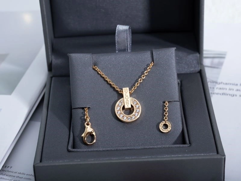 Value-priced Bvlgari Necklaces