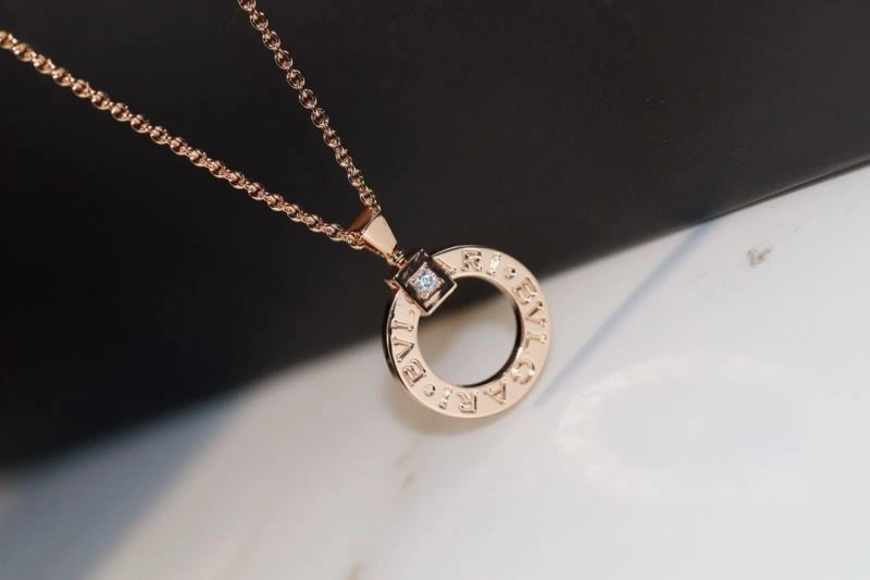 Top match Bvlgari Necklaces