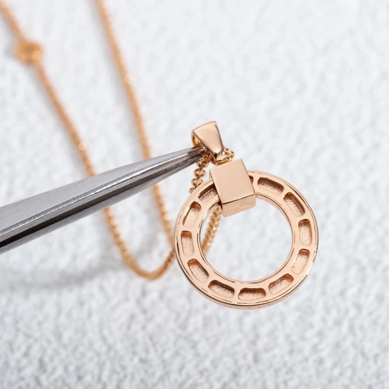 Top match Bvlgari Necklaces