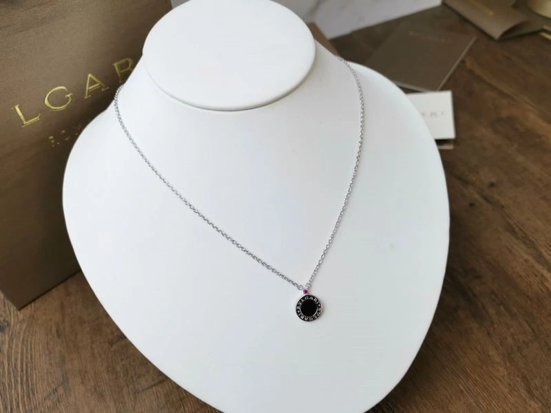 Top match Bvlgari Necklaces