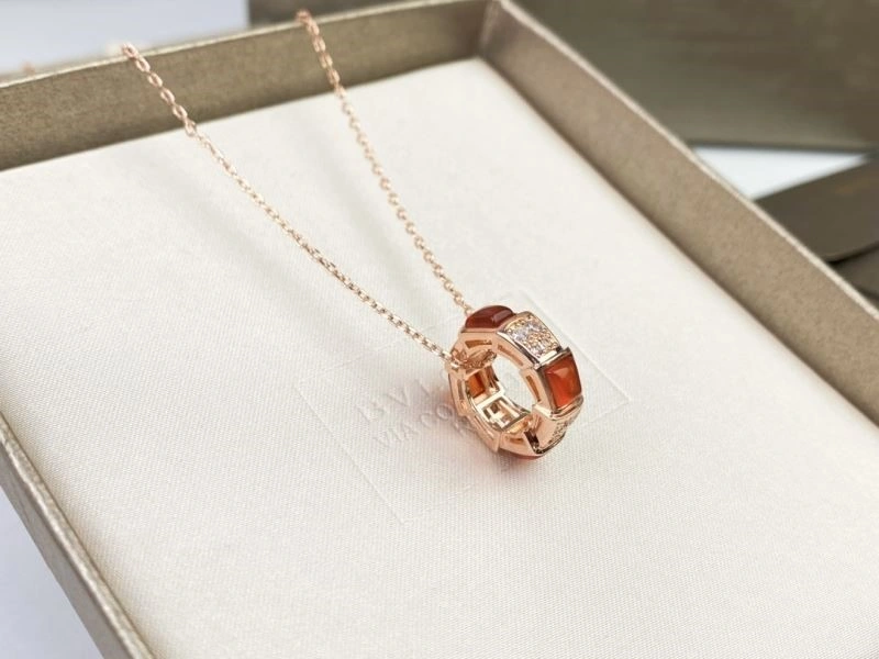 Precise copy Bvlgari Necklaces