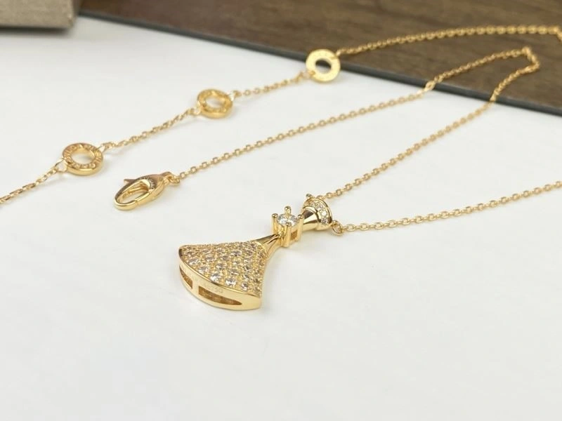 Top mirror Bvlgari Necklaces