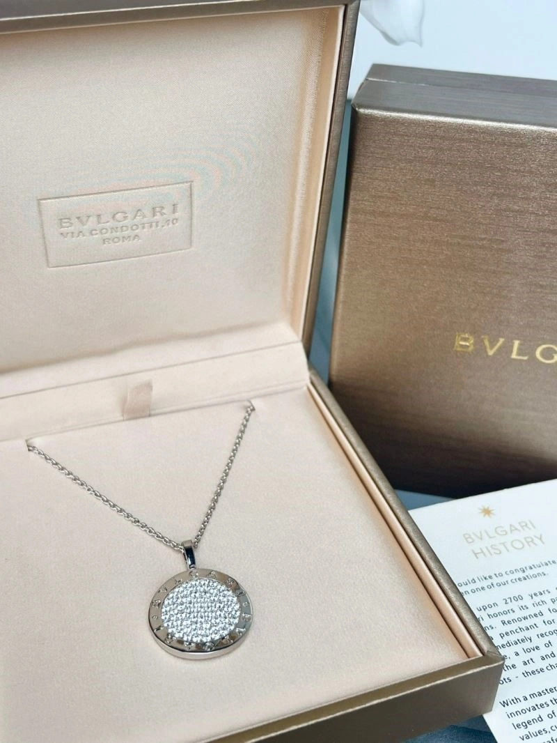 Official Bvlgari Necklaces