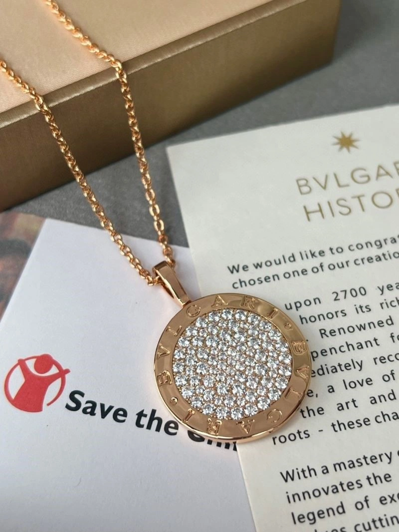 Brand-authenticated Bvlgari Necklaces
