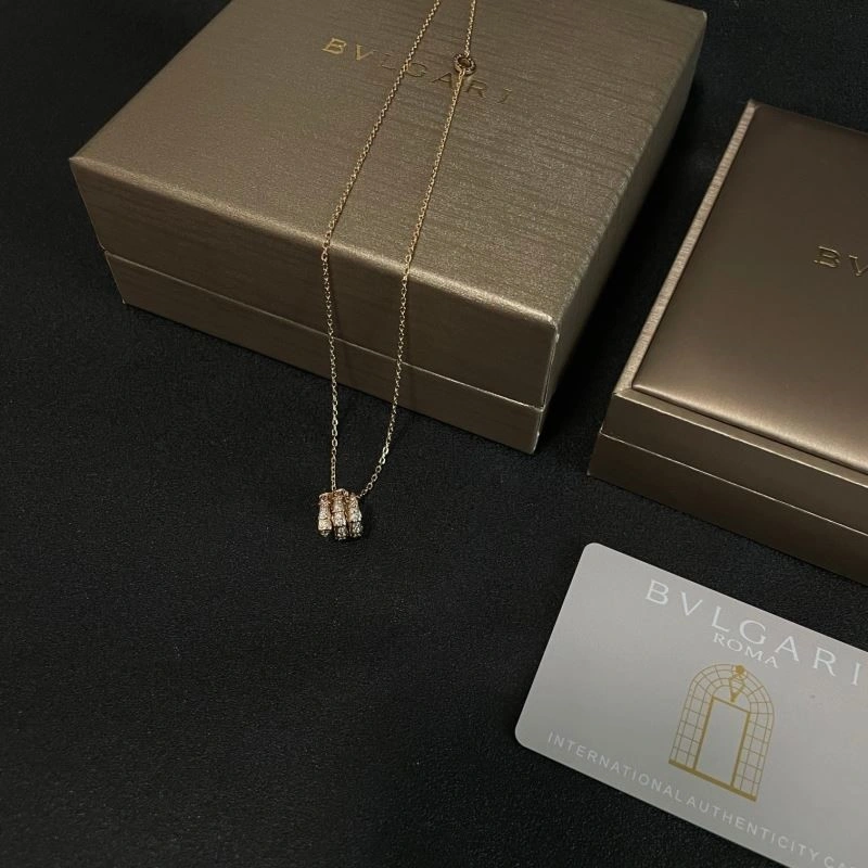 Real Bvlgari Necklaces