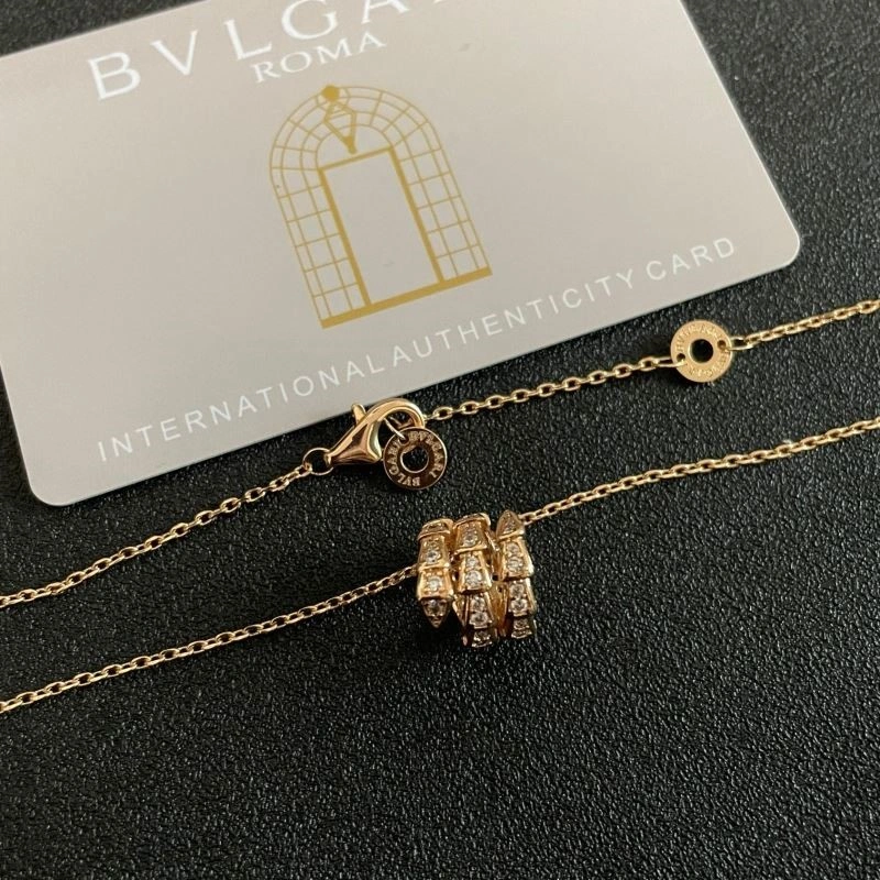 Real Bvlgari Necklaces