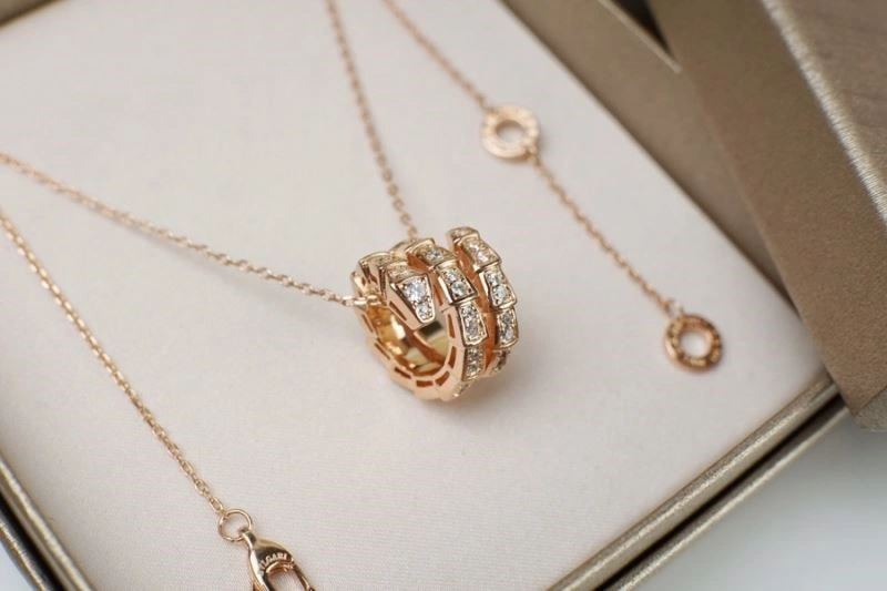 Inexpensive Bvlgari Necklaces