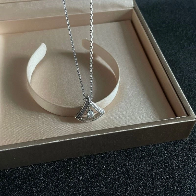 Bargain Bvlgari Necklaces