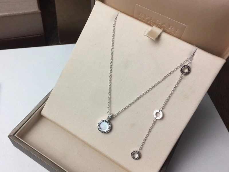 Discounted Bvlgari Necklaces