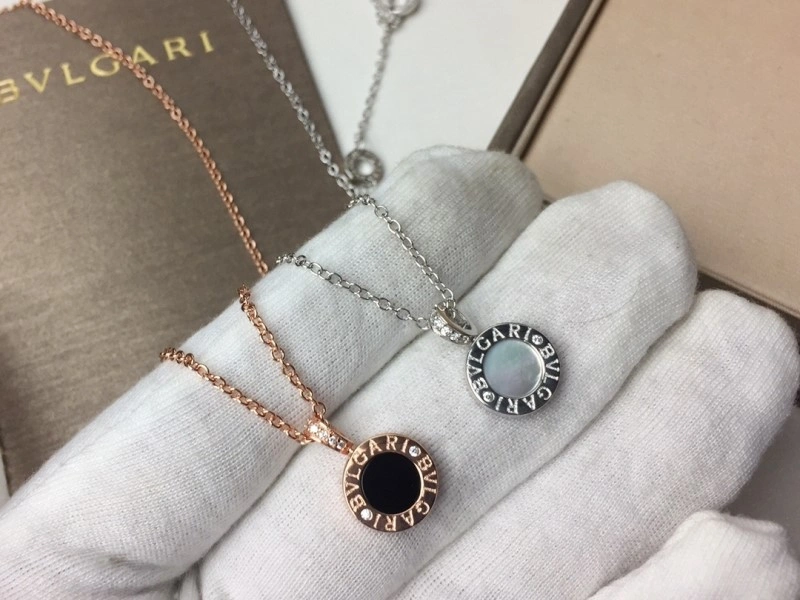 Discounted Bvlgari Necklaces