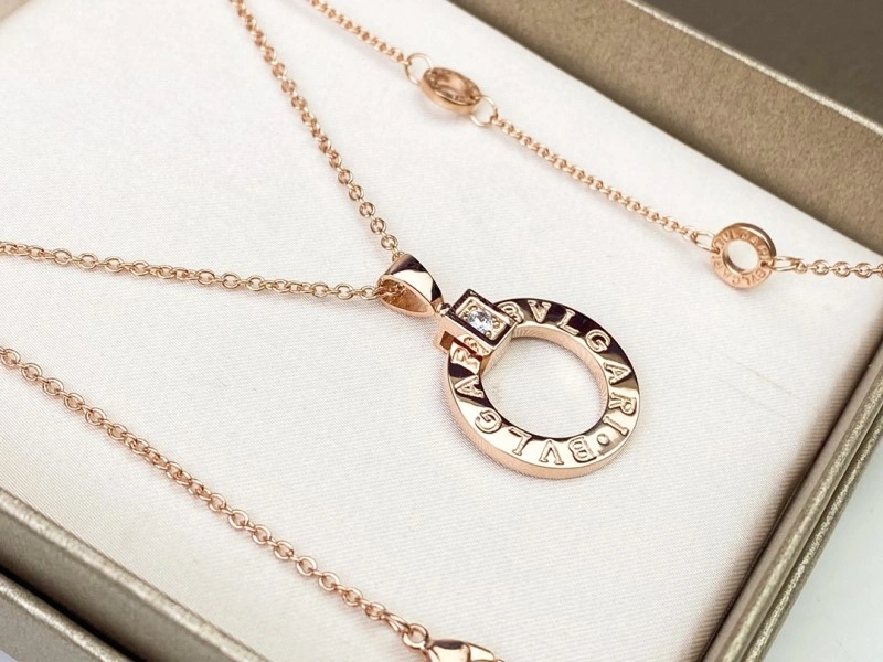Top match Bvlgari Necklaces
