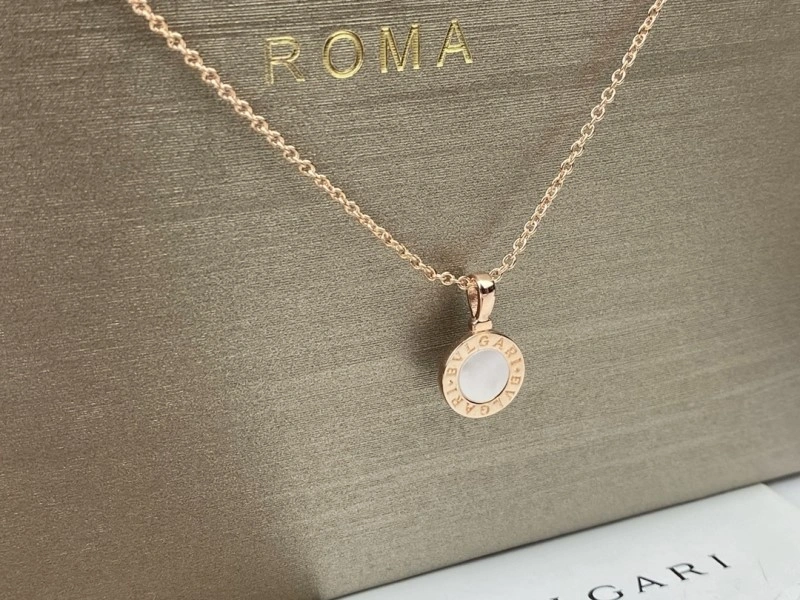 Top match Bvlgari Necklaces