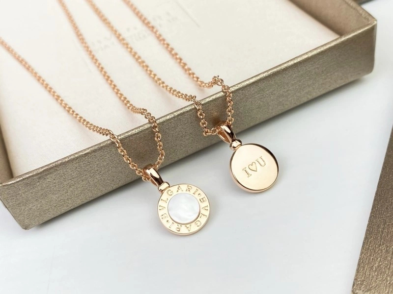 Top match Bvlgari Necklaces