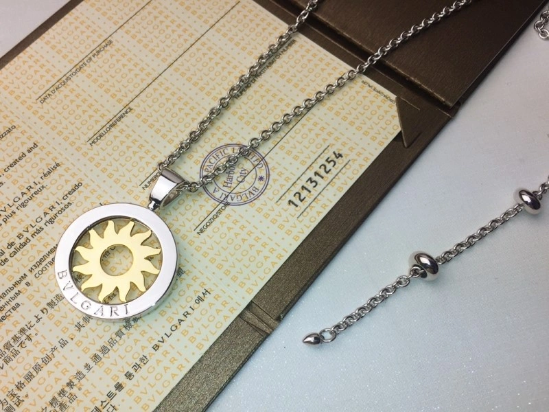 Precise copy Bvlgari Necklaces