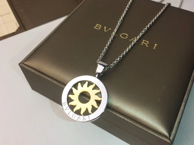 Precise copy Bvlgari Necklaces