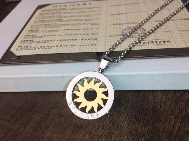 Precise copy Bvlgari Necklaces