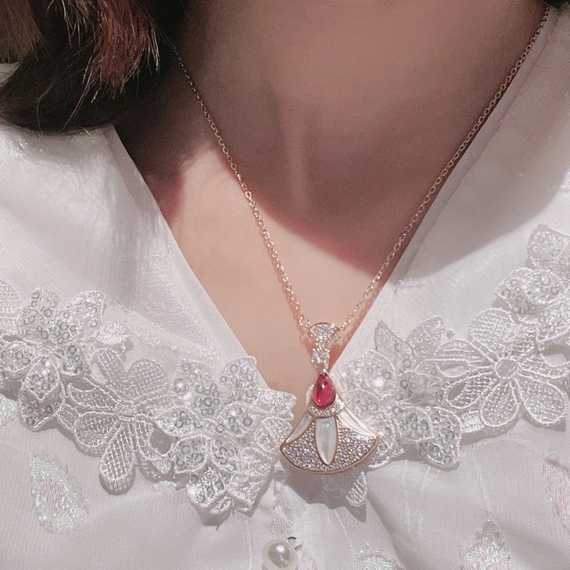 Real Bvlgari Necklaces