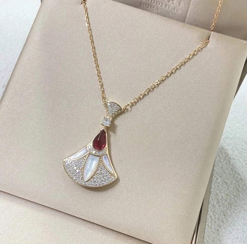 Real Bvlgari Necklaces
