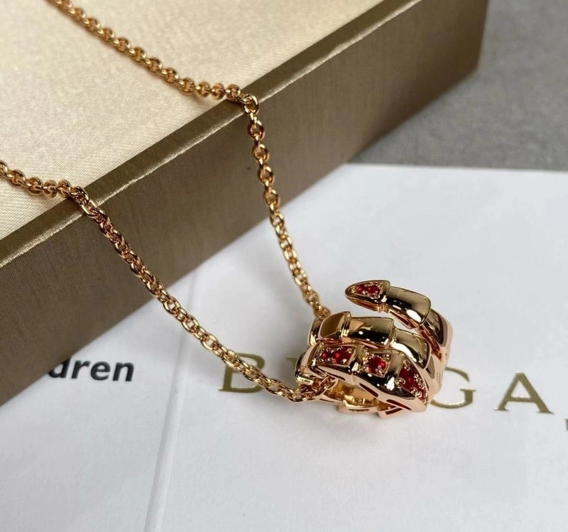 Brand-authenticated Bvlgari Necklaces