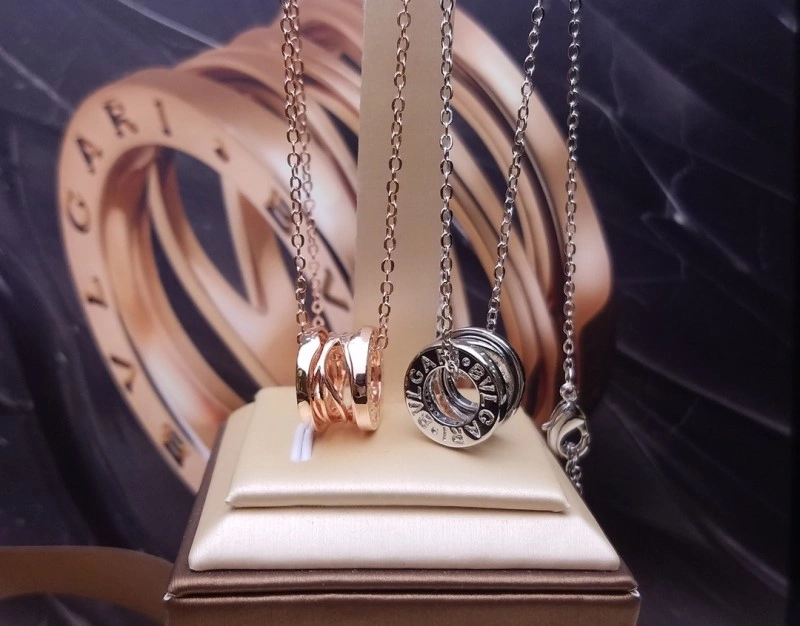 Official Bvlgari Necklaces