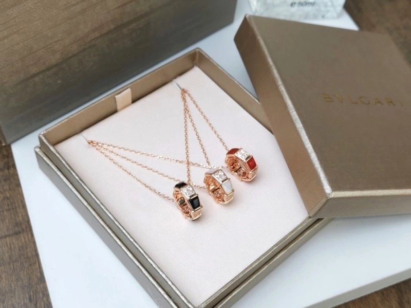 1:1 copy Bvlgari Necklaces
