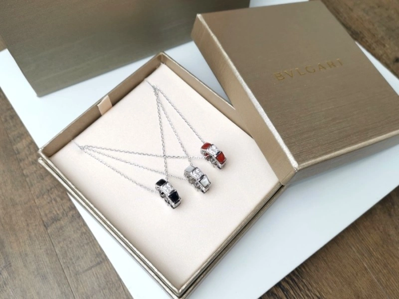 1:1 copy Bvlgari Necklaces