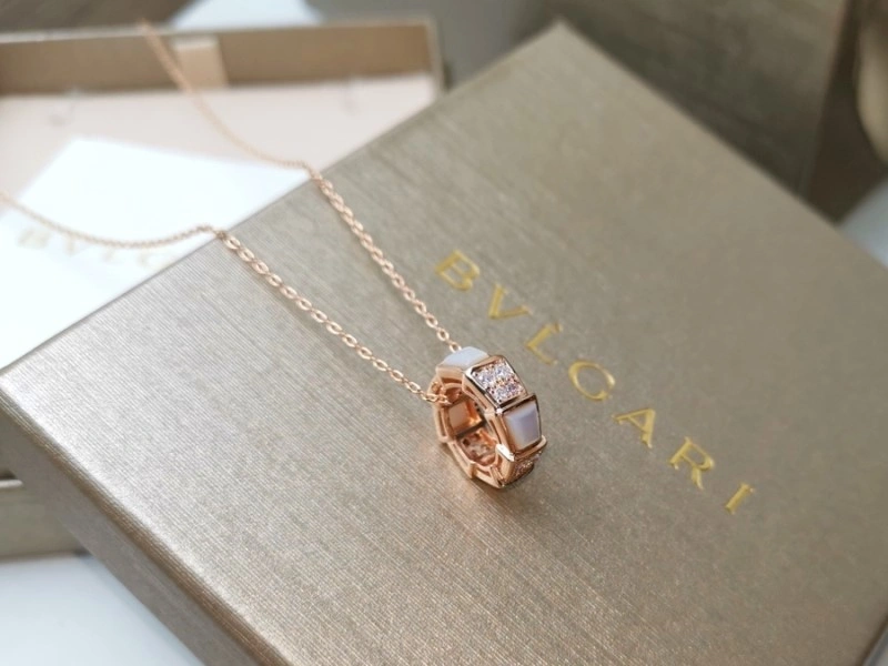 1:1 copy Bvlgari Necklaces