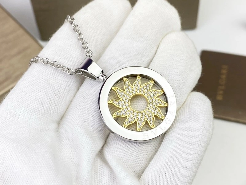 Economical Bvlgari Necklaces