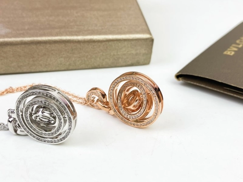 Official Bvlgari Necklaces