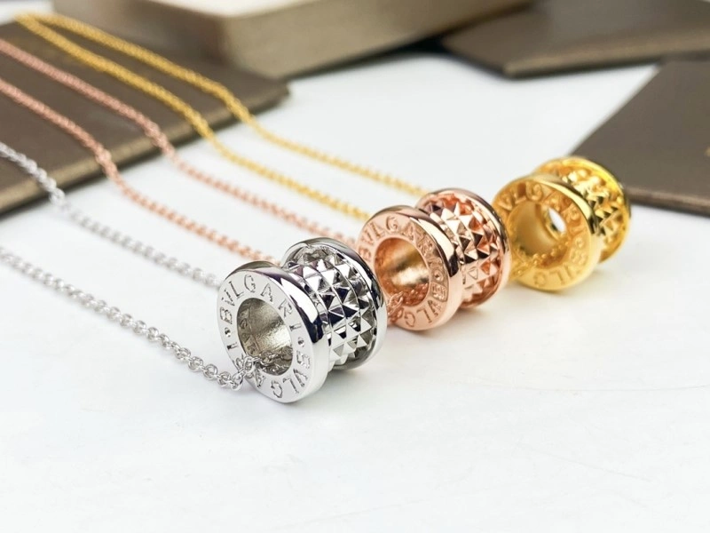 Cut-rate Bvlgari Necklaces