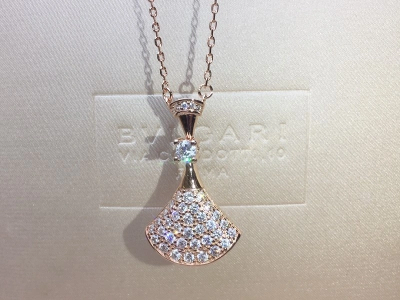 Economical Bvlgari Necklaces