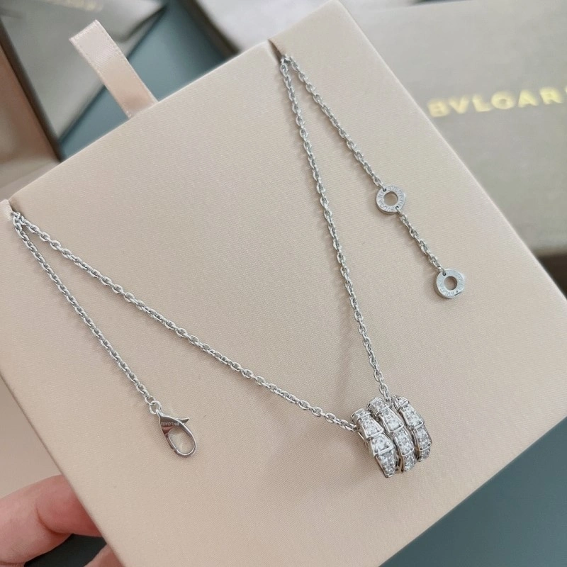 Top mirror Bvlgari Necklaces