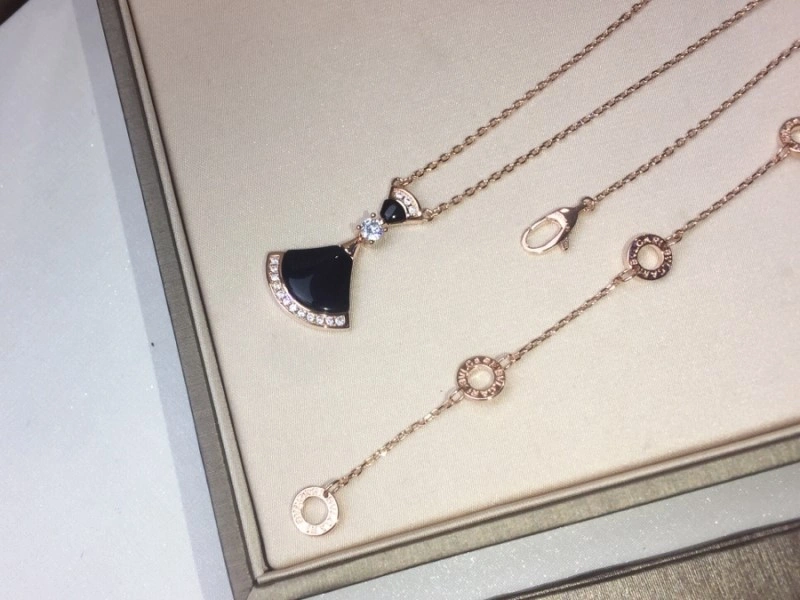 Precise copy Bvlgari Necklaces