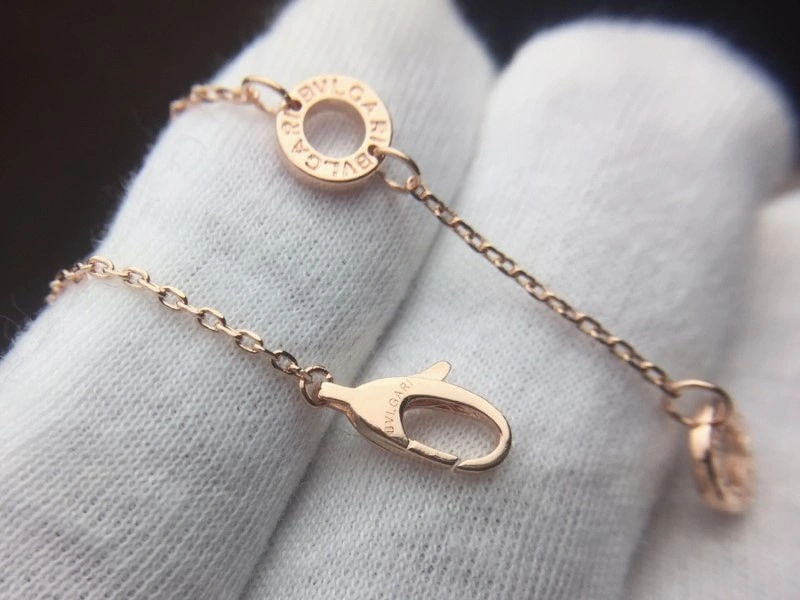 Precise copy Bvlgari Necklaces