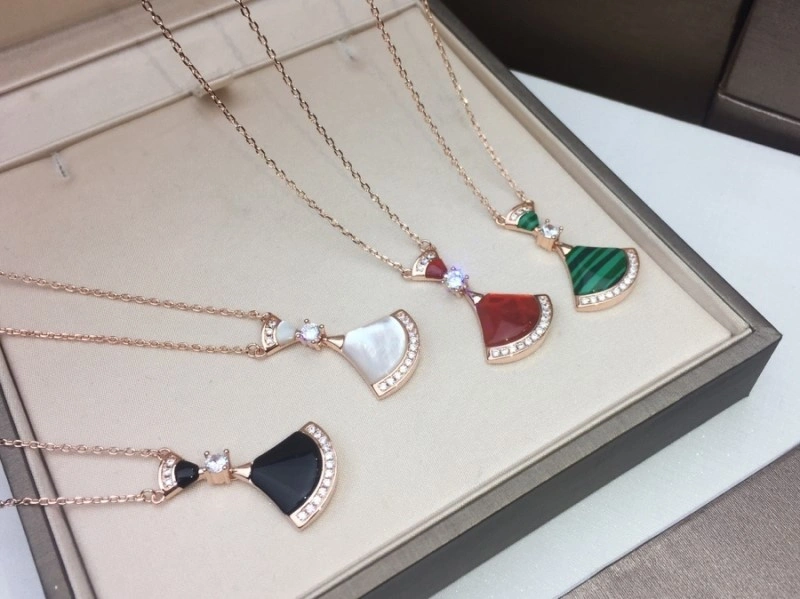 Precise copy Bvlgari Necklaces