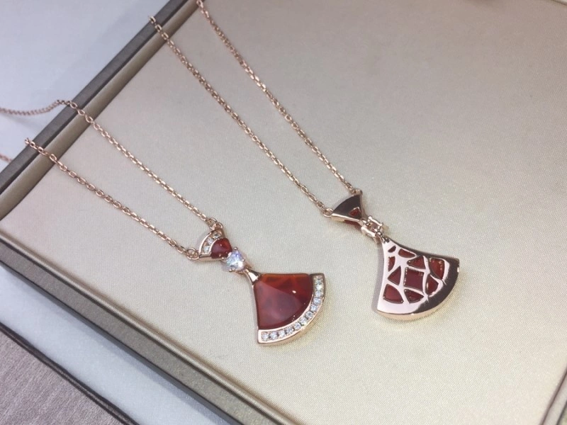 Precise copy Bvlgari Necklaces