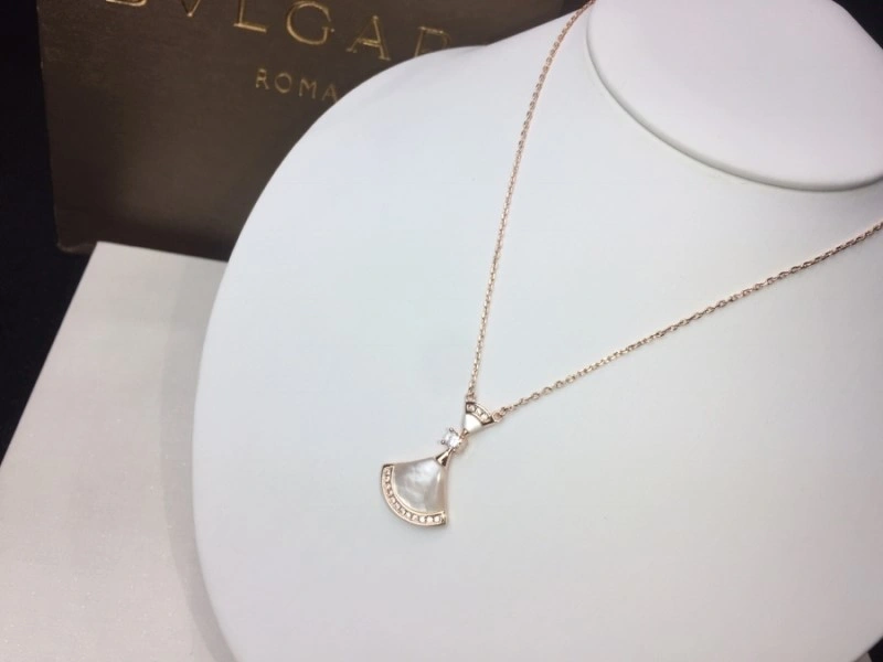 Precise copy Bvlgari Necklaces