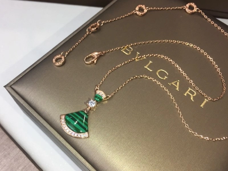 Precise copy Bvlgari Necklaces