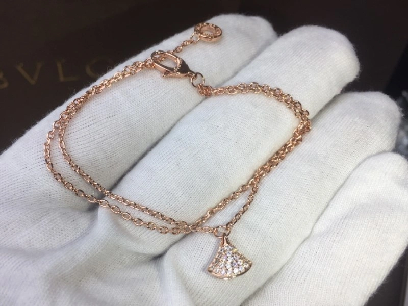 Precise copy Bvlgari Necklaces