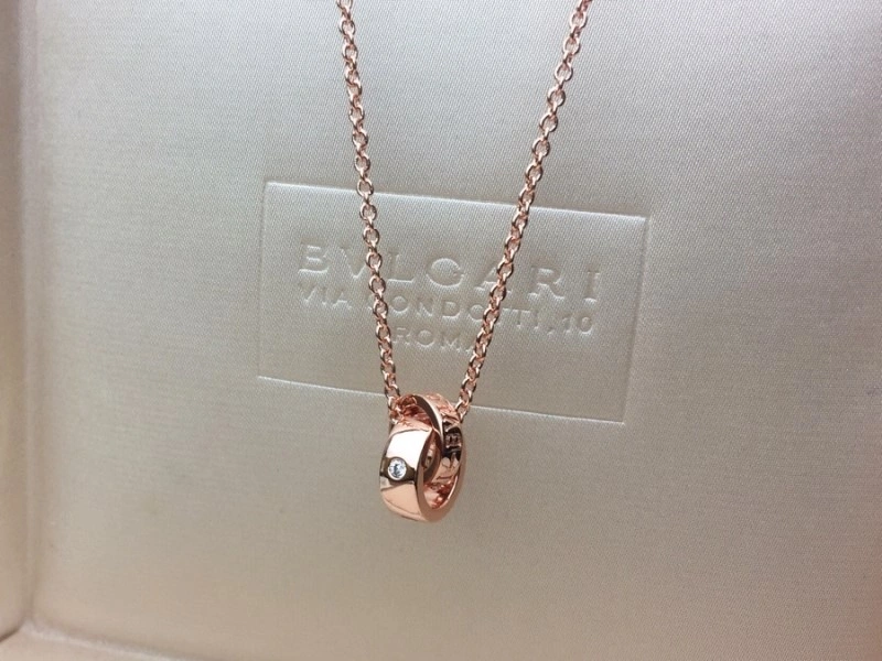 Original Bvlgari Necklaces