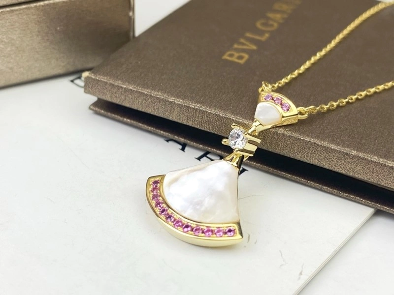 Cut-rate Bvlgari Necklaces