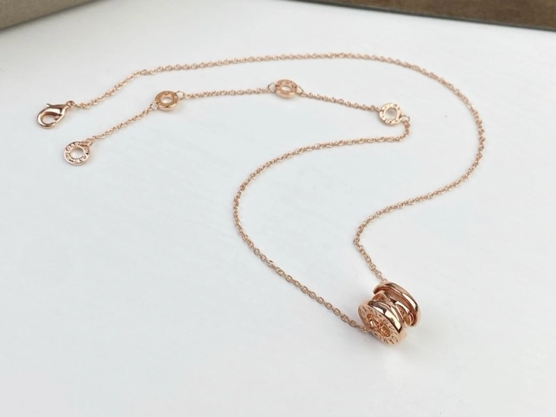 Top mirror Bvlgari Necklaces