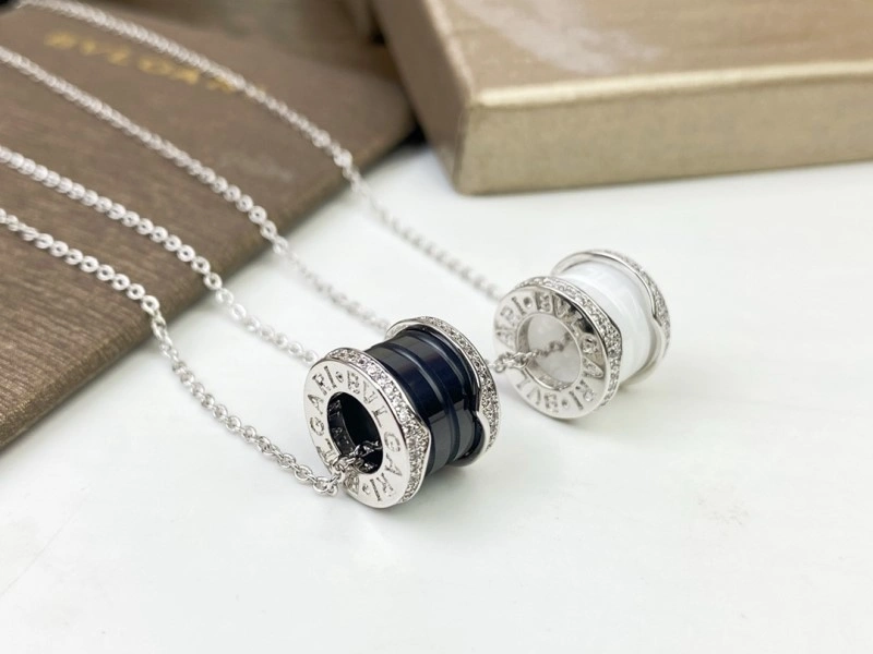 Cut-rate Bvlgari Necklaces