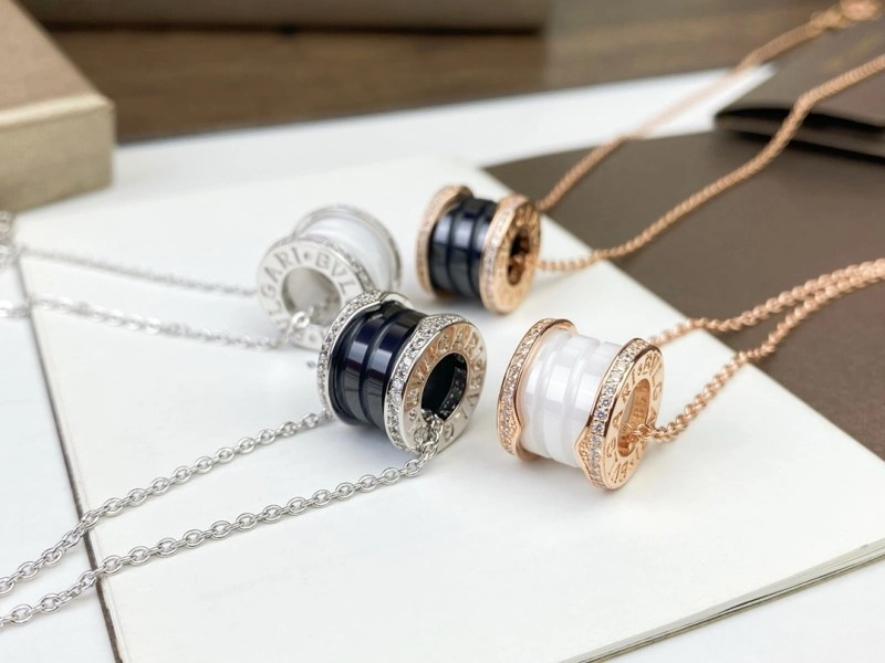 Cut-rate Bvlgari Necklaces