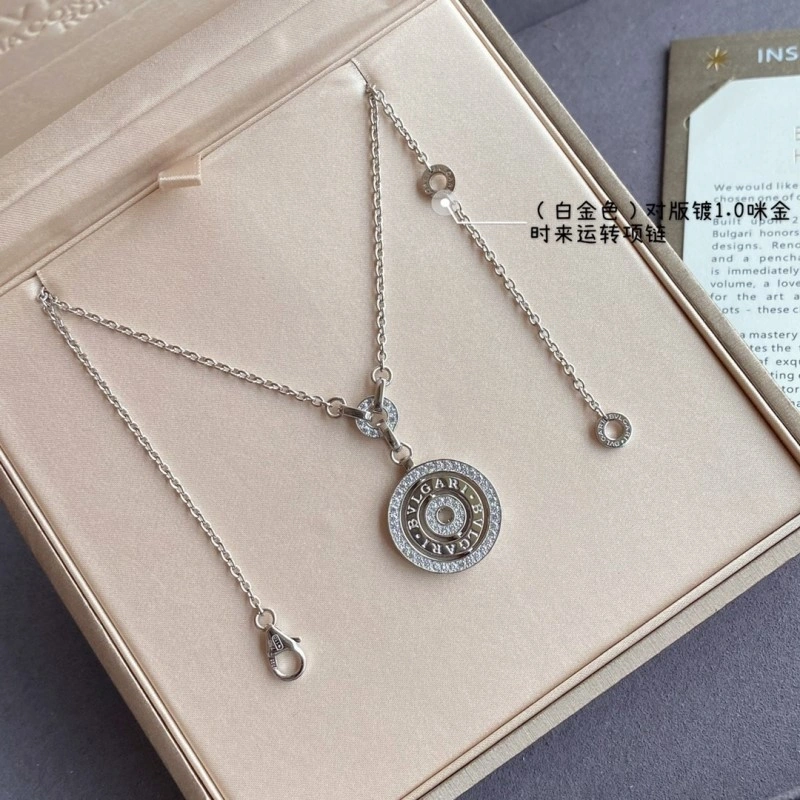 Top match Bvlgari Necklaces