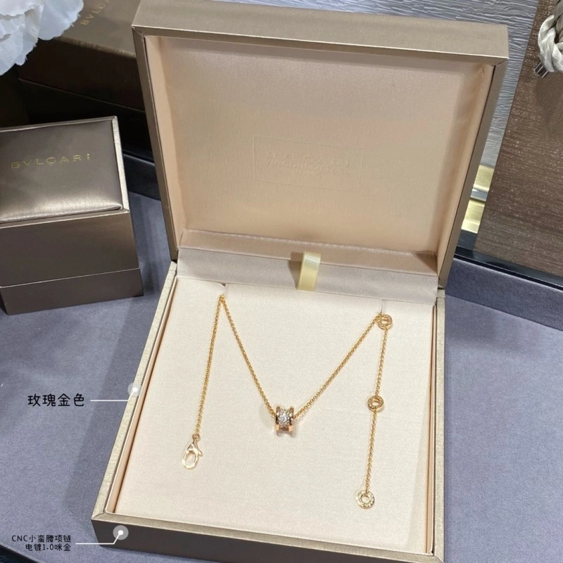 Top match Bvlgari Necklaces